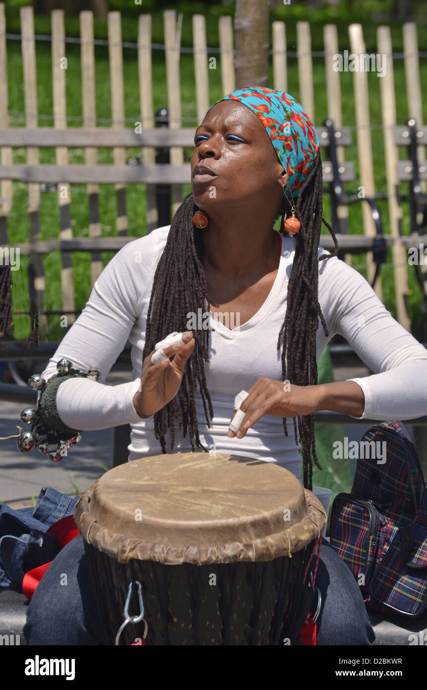 Bongo drums black hands hi-res stock photography and images - Alamy