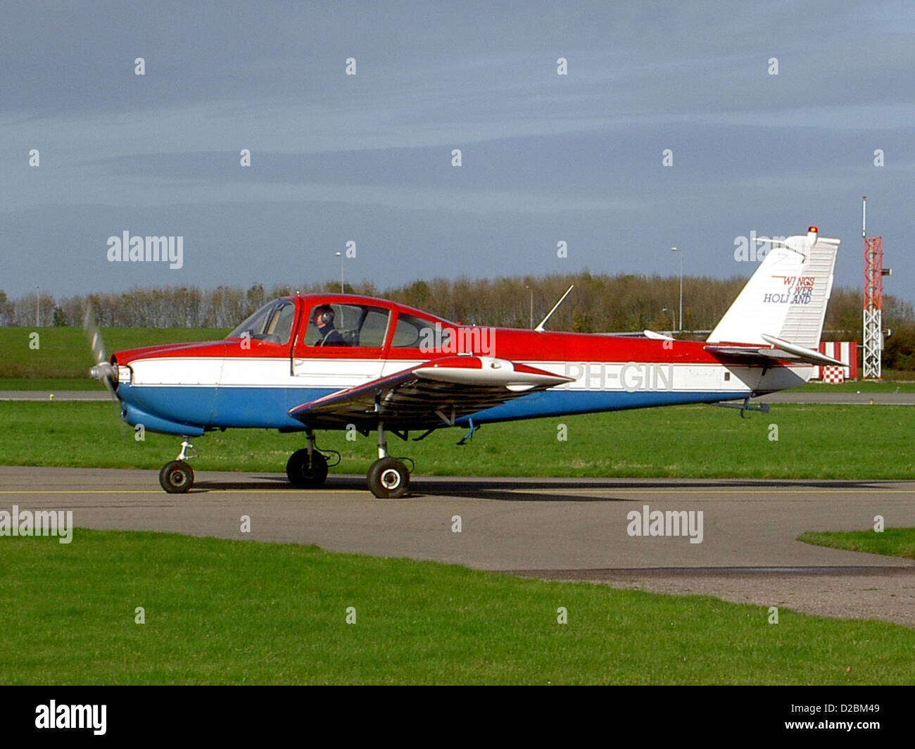 The FUJI FA-200-180 PH-GIN is a light aircraft often used for training ...