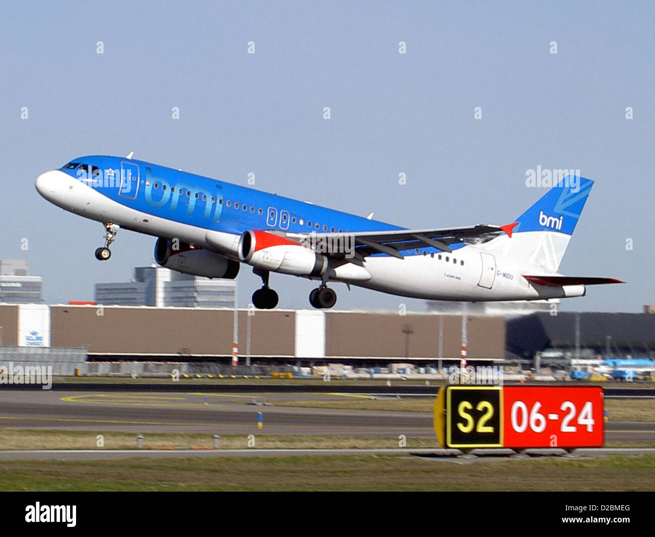 The Airbus A320-232, registered G-MIDU, is a part of BMI British ...