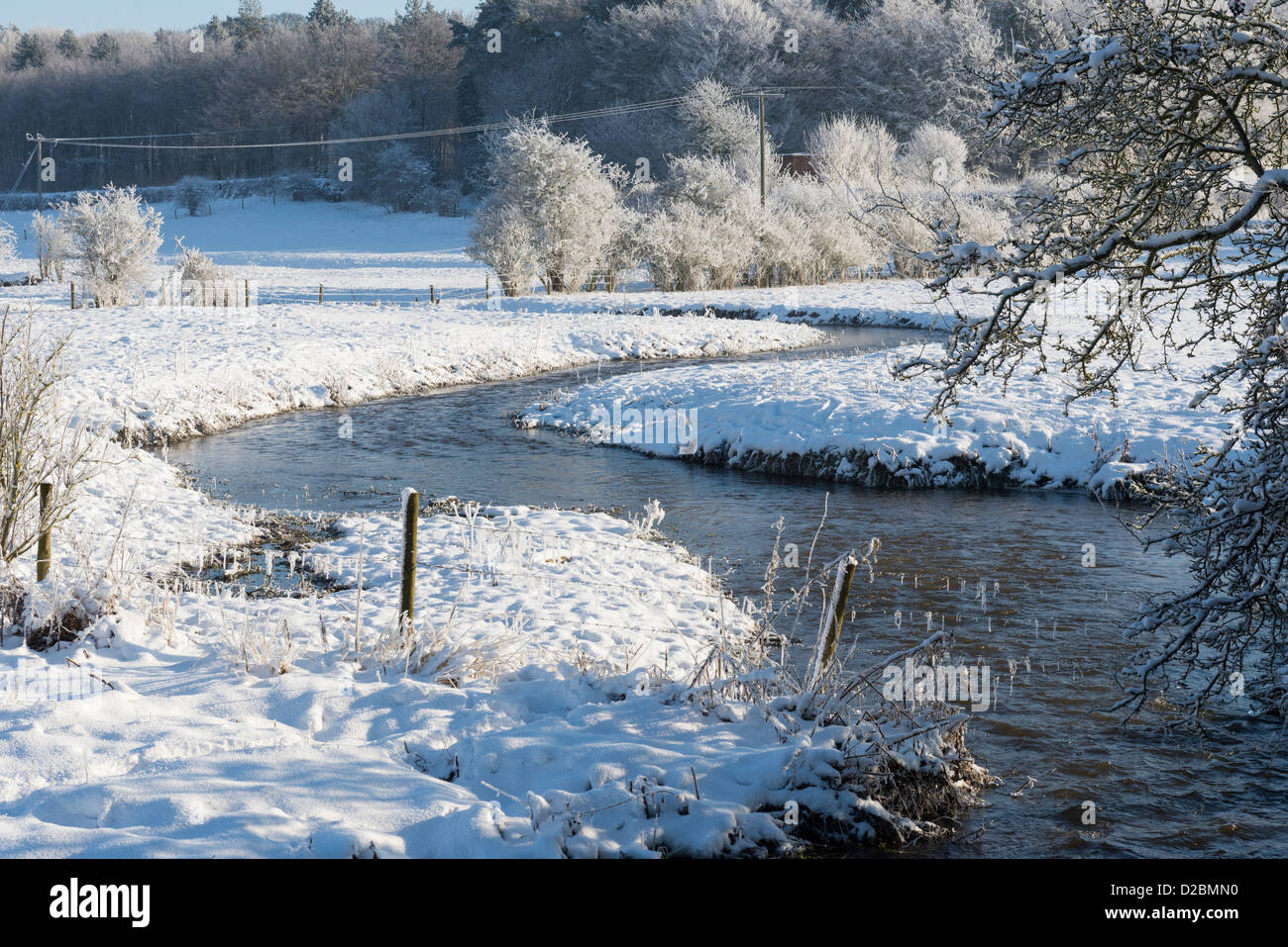 Winter flowing river hi-res stock photography and images - Alamy