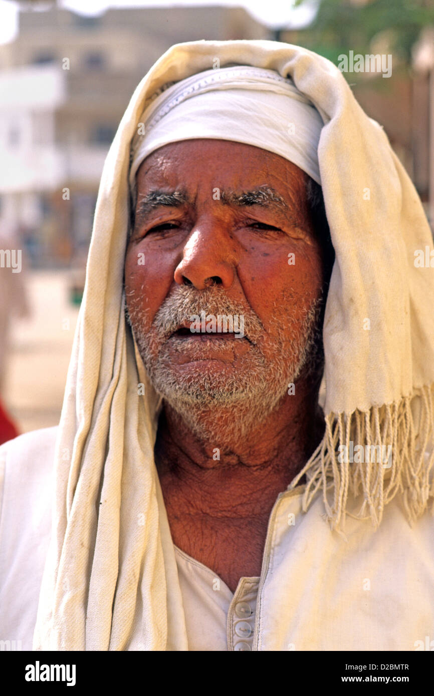 Egyptian man portrait hi-res stock photography and images - Alamy