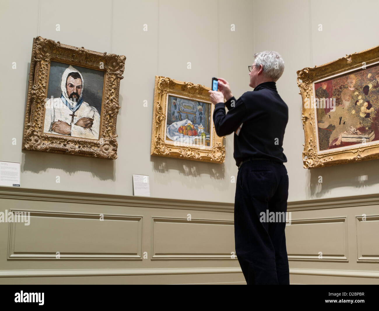 Man Taking Photos at the Metropolitan Museum of Art, NYC Stock Photo ...