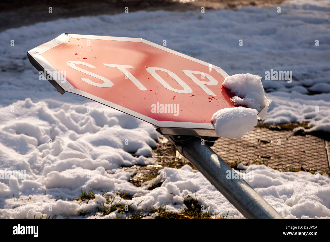 Bent road sign hi-res stock photography and images - Alamy