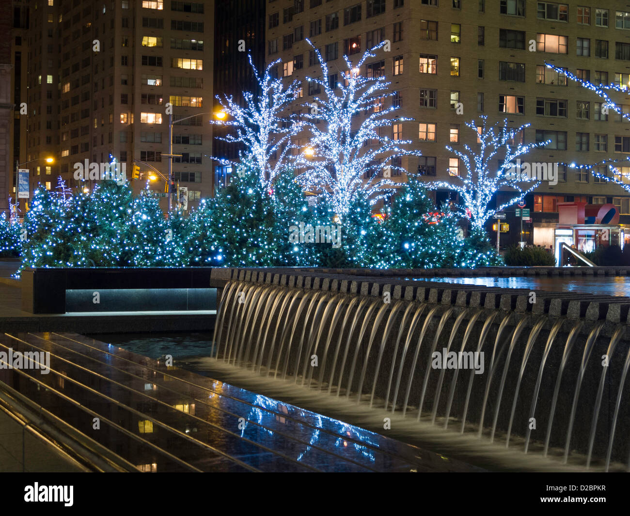Christmas water fountains hi-res stock photography and images - Alamy
