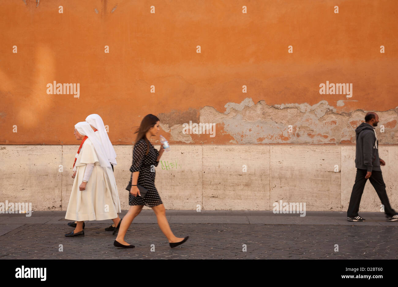 nuns walking in the Vatican City, Rome, italy Stock Photo - Alamy