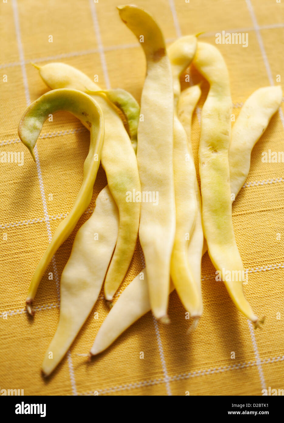 Pole beans garden hi-res stock photography and images - Alamy