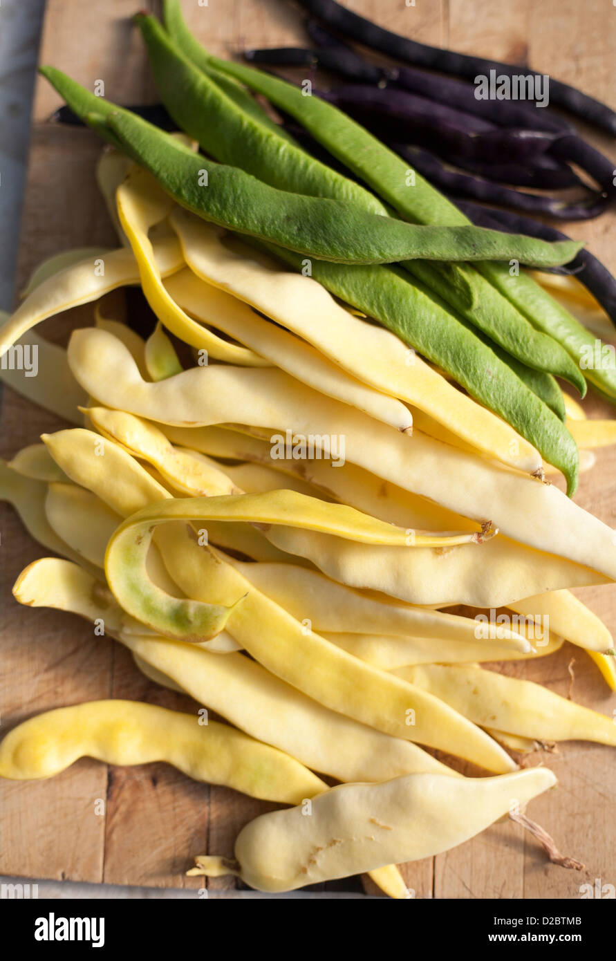Runner beans hi-res stock photography and images - Alamy