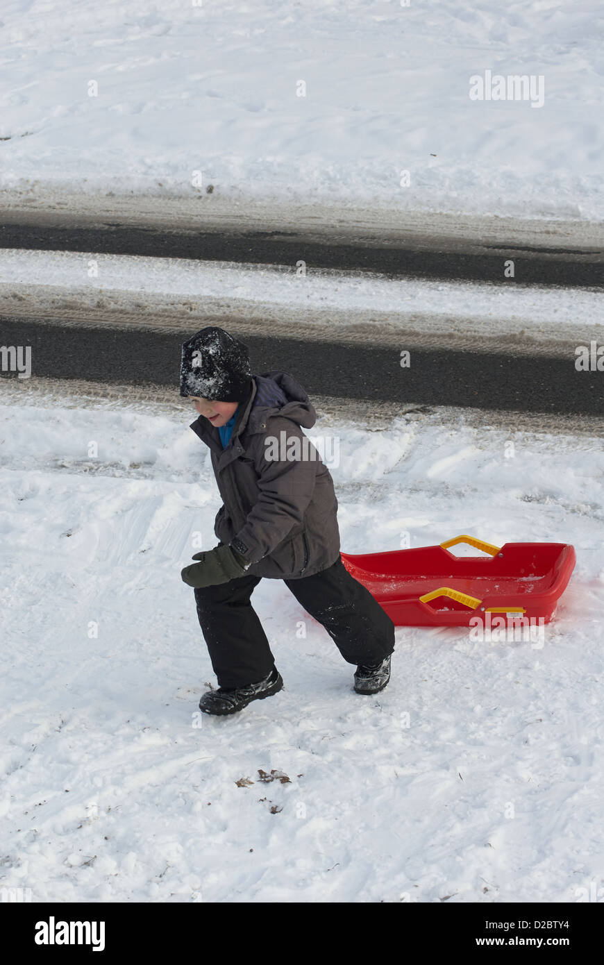 Sledge bobsleigh hi-res stock photography and images - Alamy