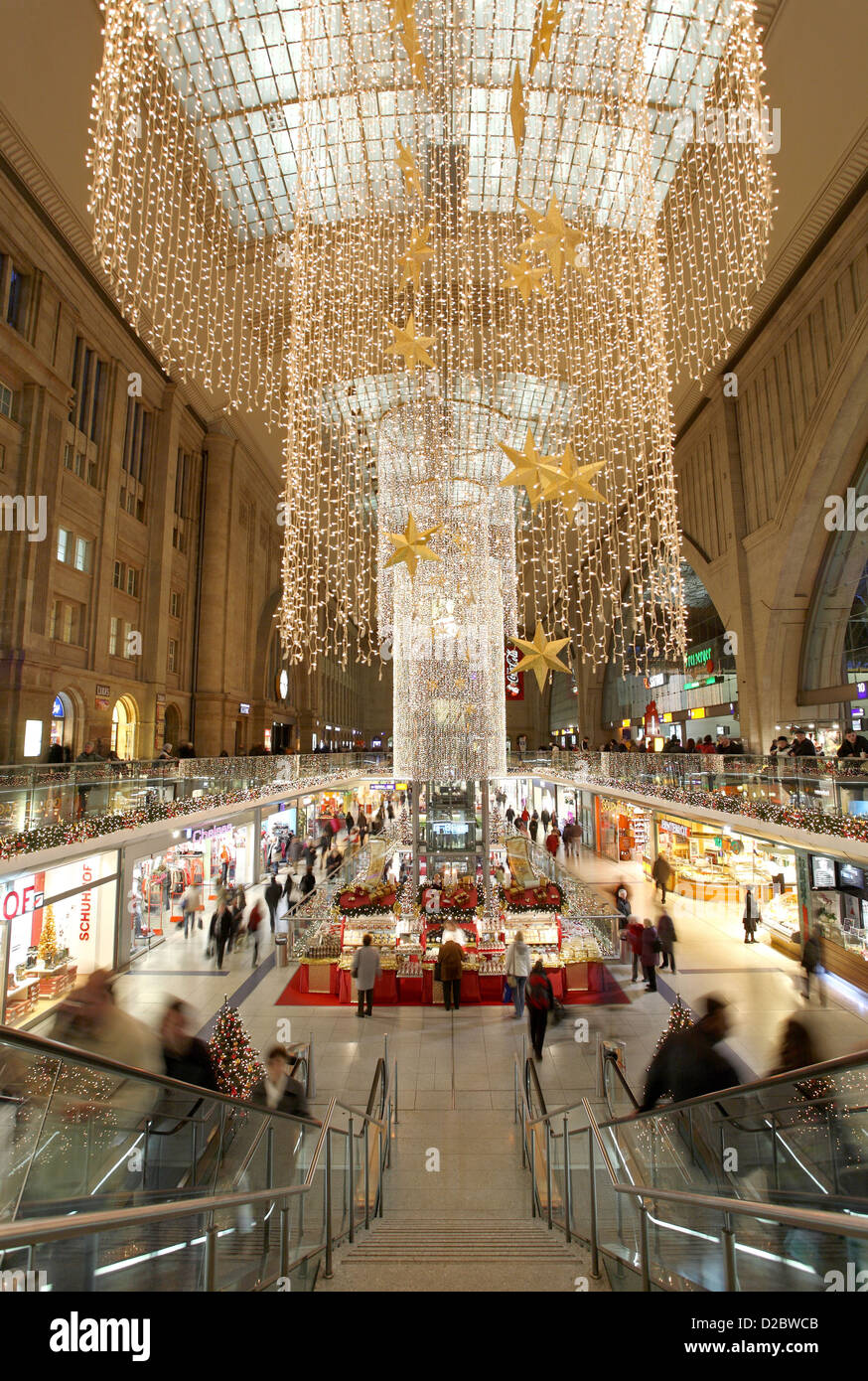 Overview hauptbahnhof hi-res stock photography and images - Alamy