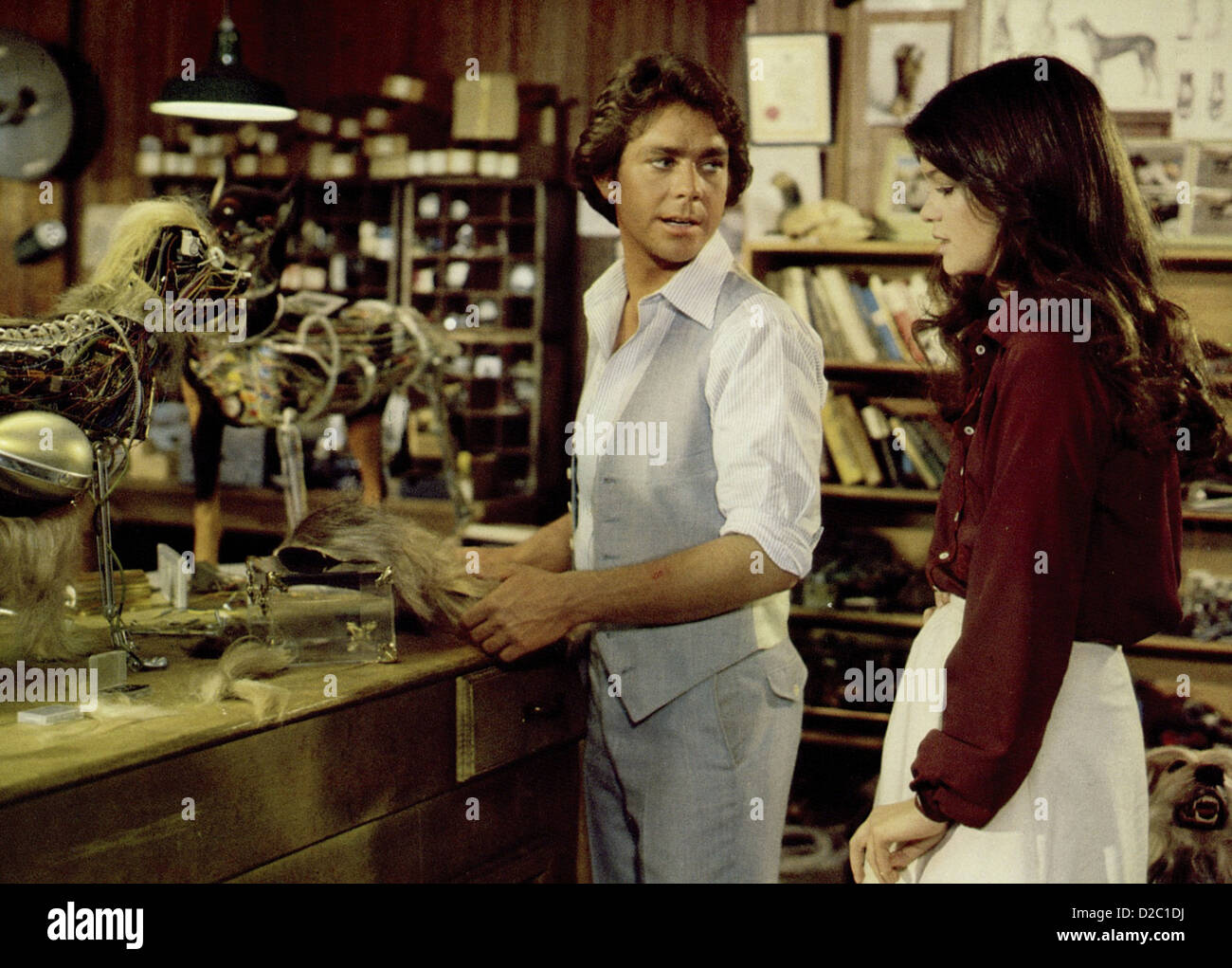 R.O.B.O.D.O.G. C.H.O.M.P.S. Szenenbild Stock Photo - Alamy