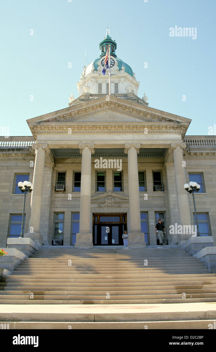 Kentucky, Bourbon County Courthouse Stock Photo - Alamy
