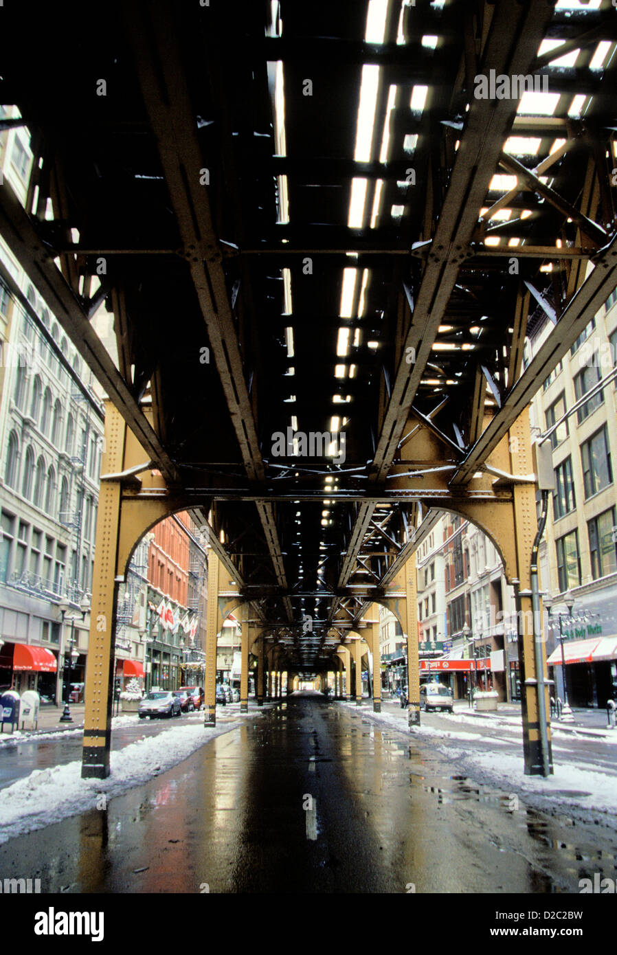 Illinois, Chicago. Under The El Train Stock Photo - Alamy