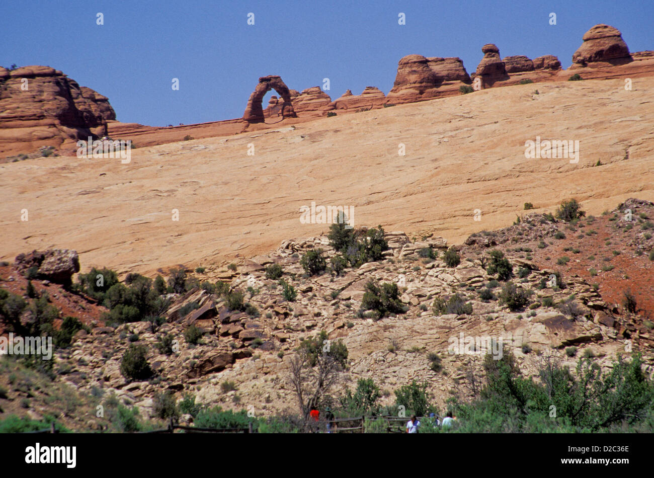 Utah. Arches National Park. Delicate Arch From Lower Delicate Arch ...