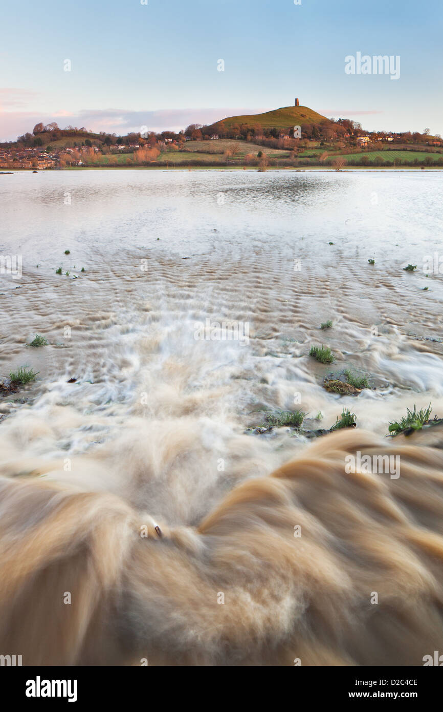 River Brue flooding near Glastonbury on Somerset Levels Stock Photo - Alamy