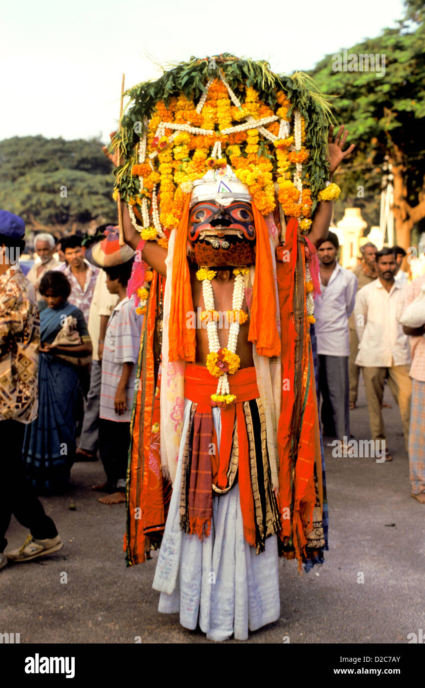 India, Karnataka, Mysore. Dussera Festival. Somana Kunitha, Temple ...