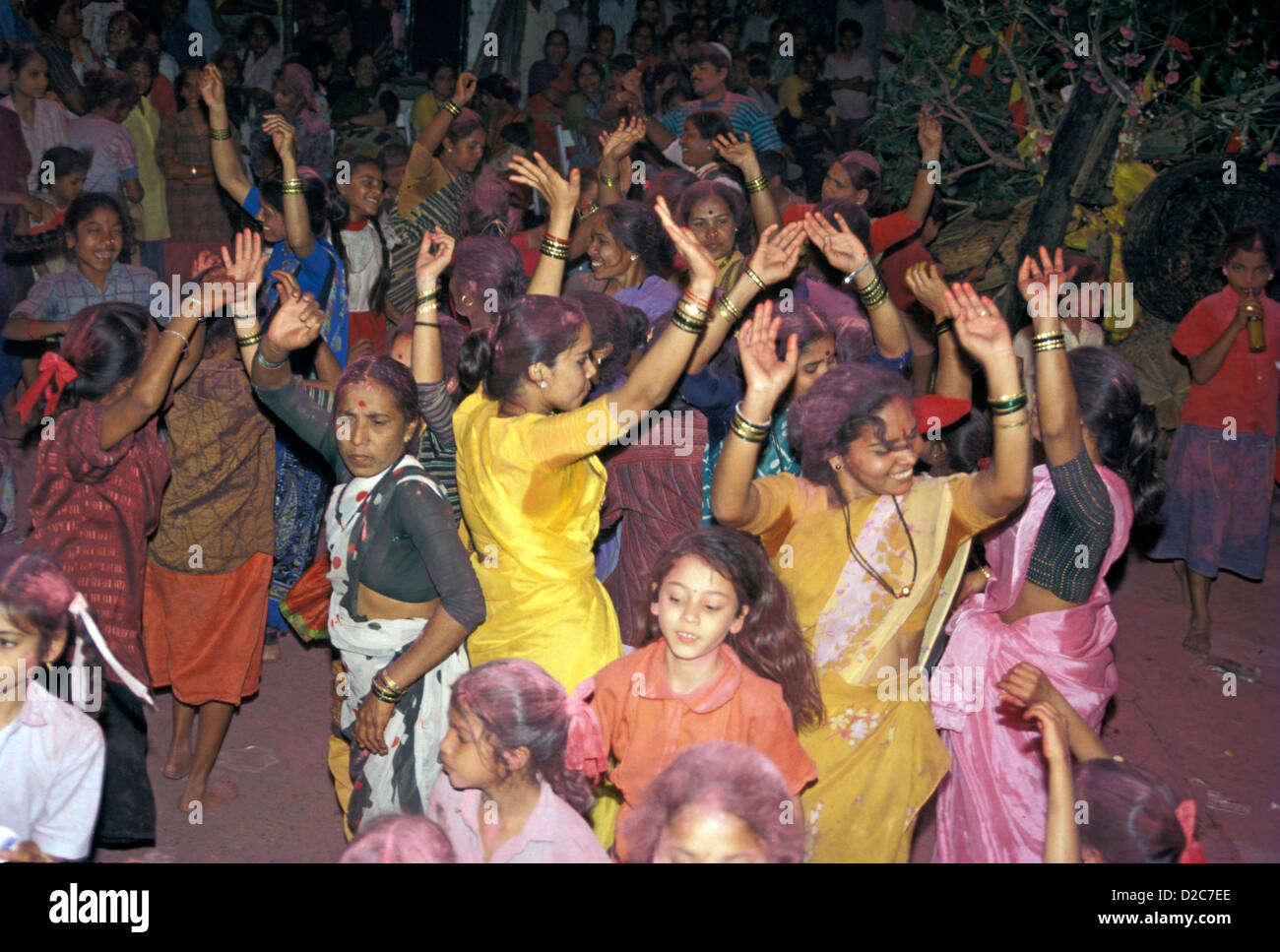 India, Maharashtra, Bombay. Crowd Of Women Dancing Folk Dance Stock ...