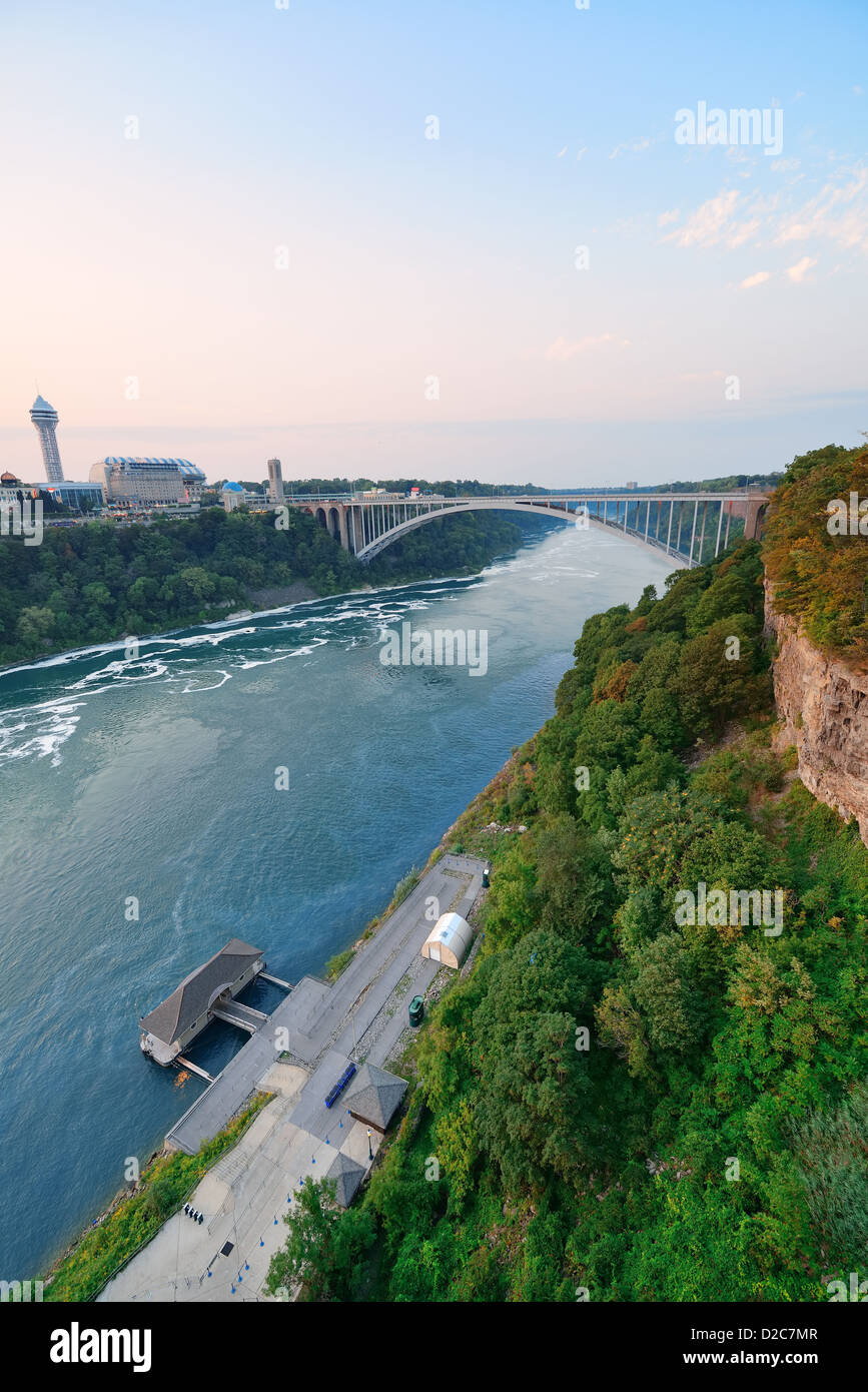 Sunset twilight dusk river bridge hi-res stock photography and images ...
