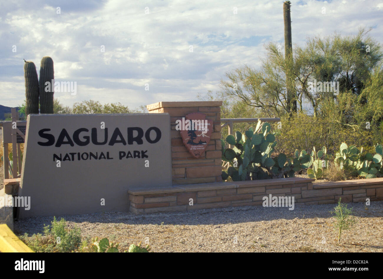 Entrance sign saguaro national park hi-res stock photography and images ...