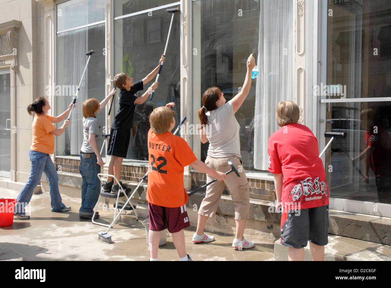 White service hi-res stock photography and images - Alamy