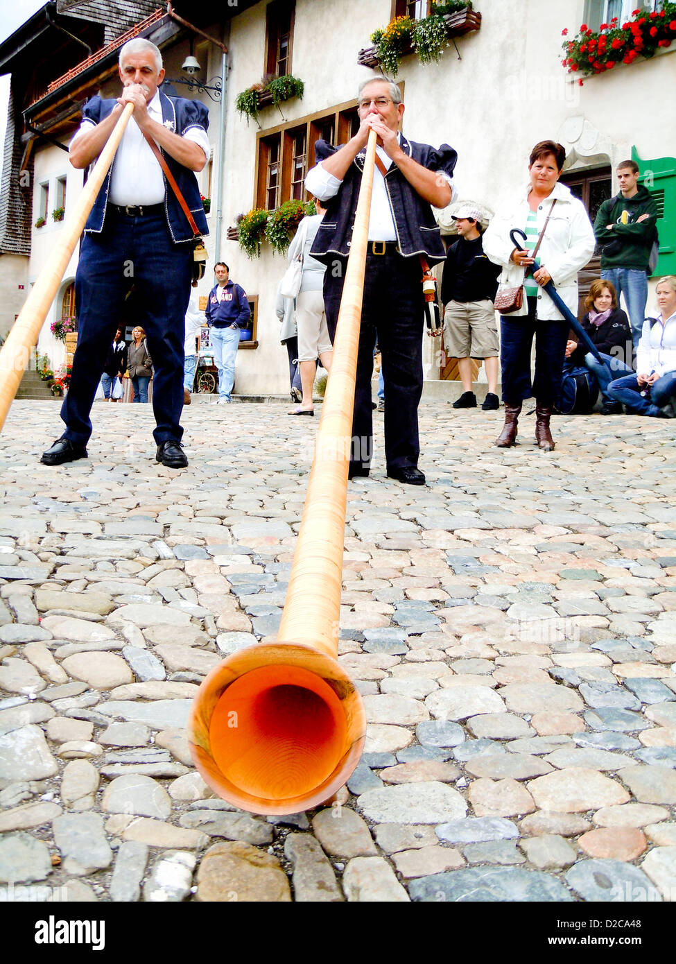 Switzerland alphorn hi-res stock photography and images - Alamy