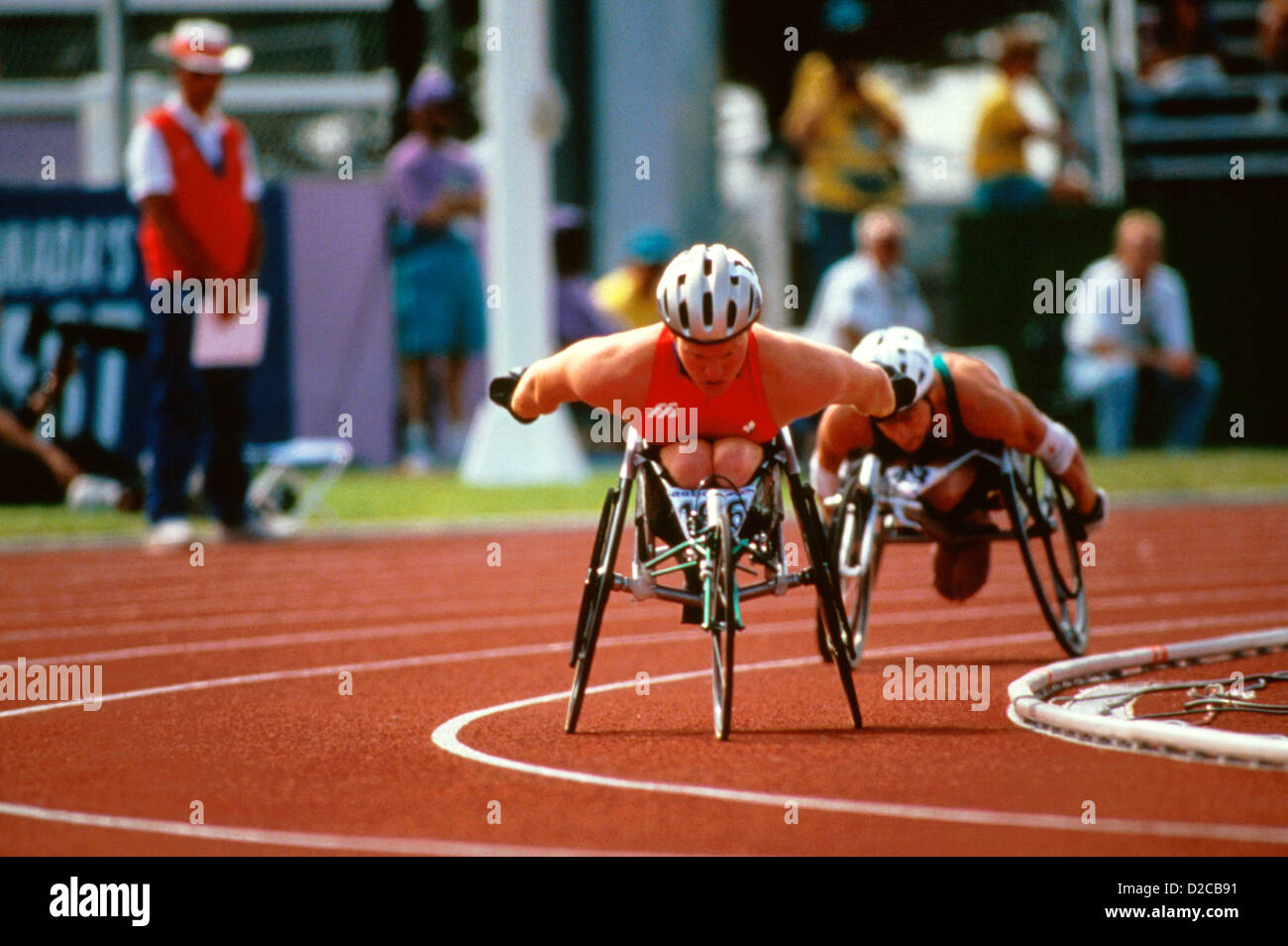 Physically challenged athlete hi-res stock photography and images - Alamy