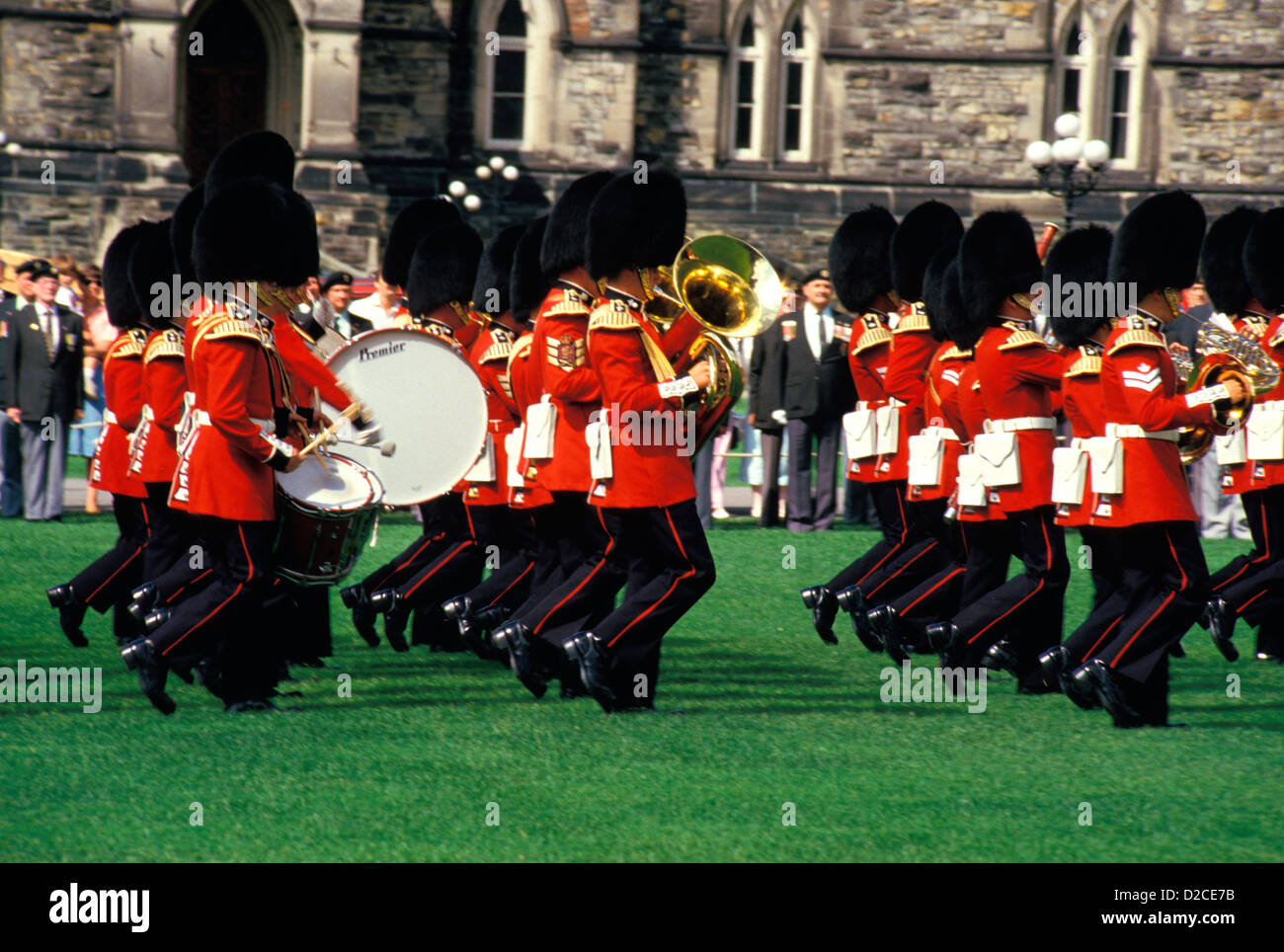 Canada. Royal Canadian Guards Marching In Step Stock Photo - Alamy