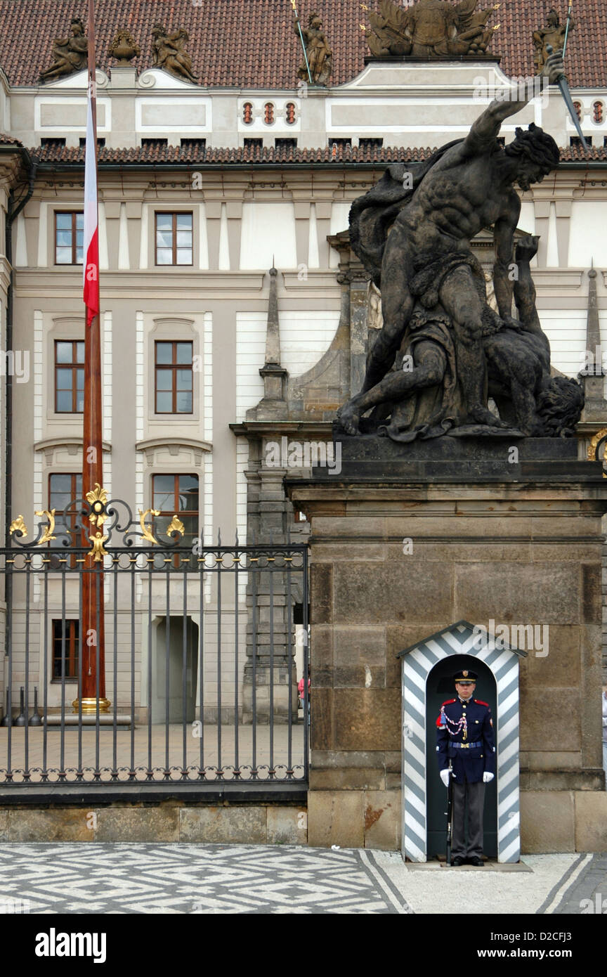 Prague castle is a castle hi-res stock photography and images - Alamy