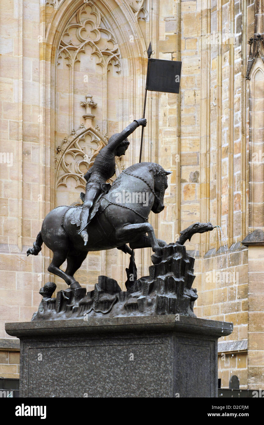 Saint george statue in cathedral hi-res stock photography and images ...