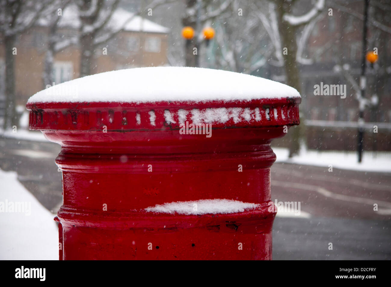 Snow covered Post Box Stock Photo - Alamy