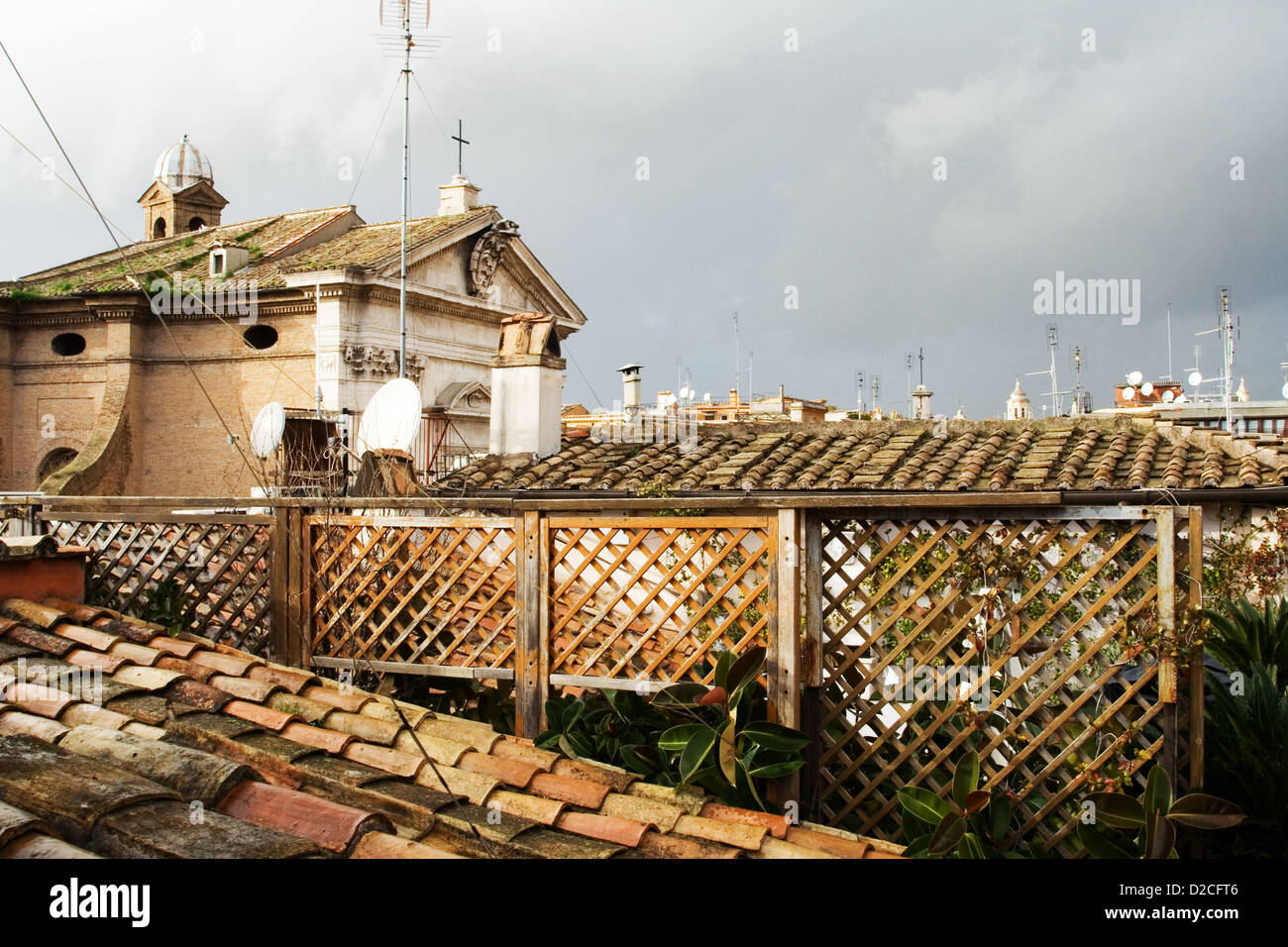 Italian tiled roof hi-res stock photography and images - Alamy
