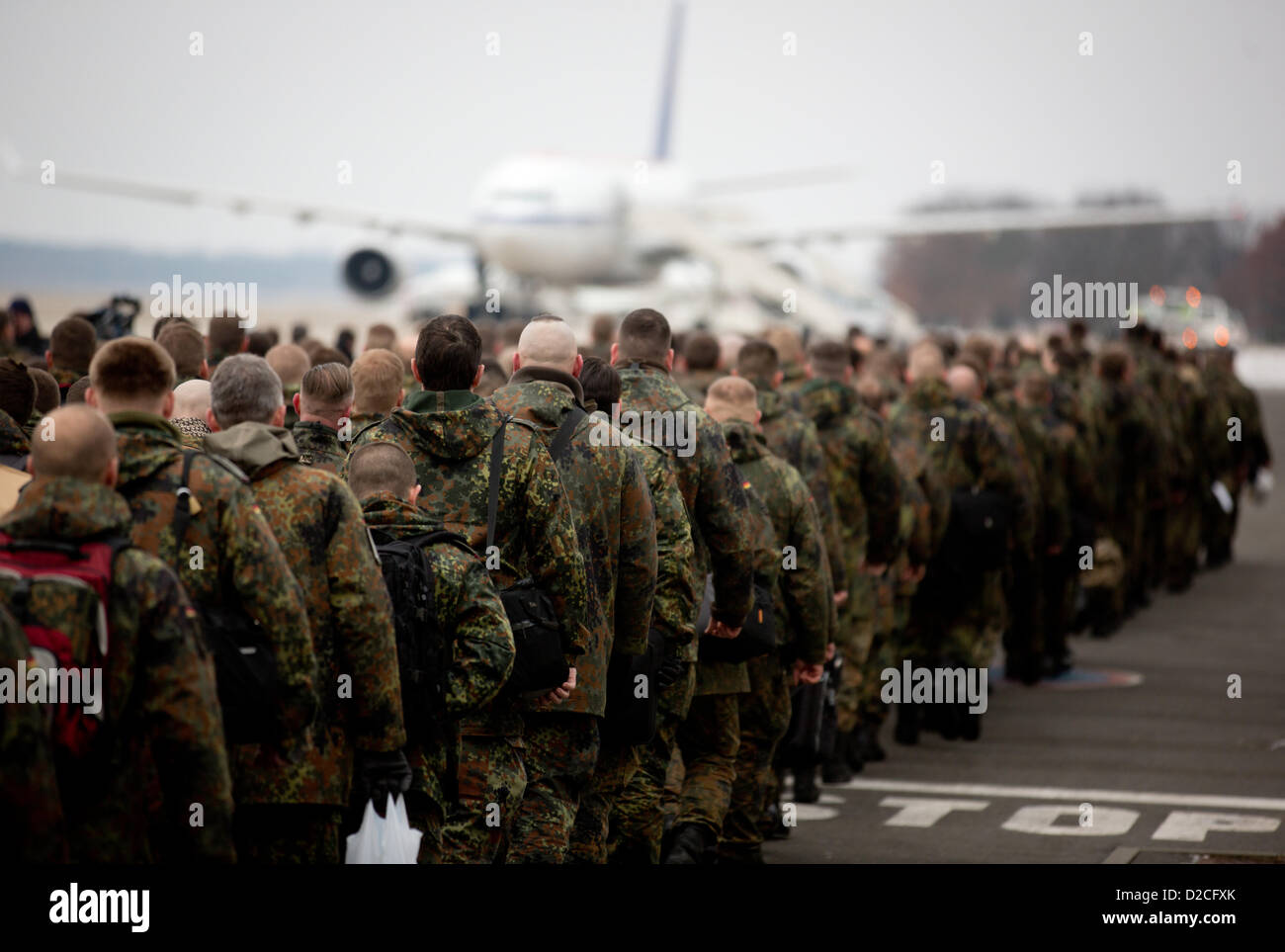 The main contingent of 240 Bundeswehr soldiers of the "Patriot" missile ...