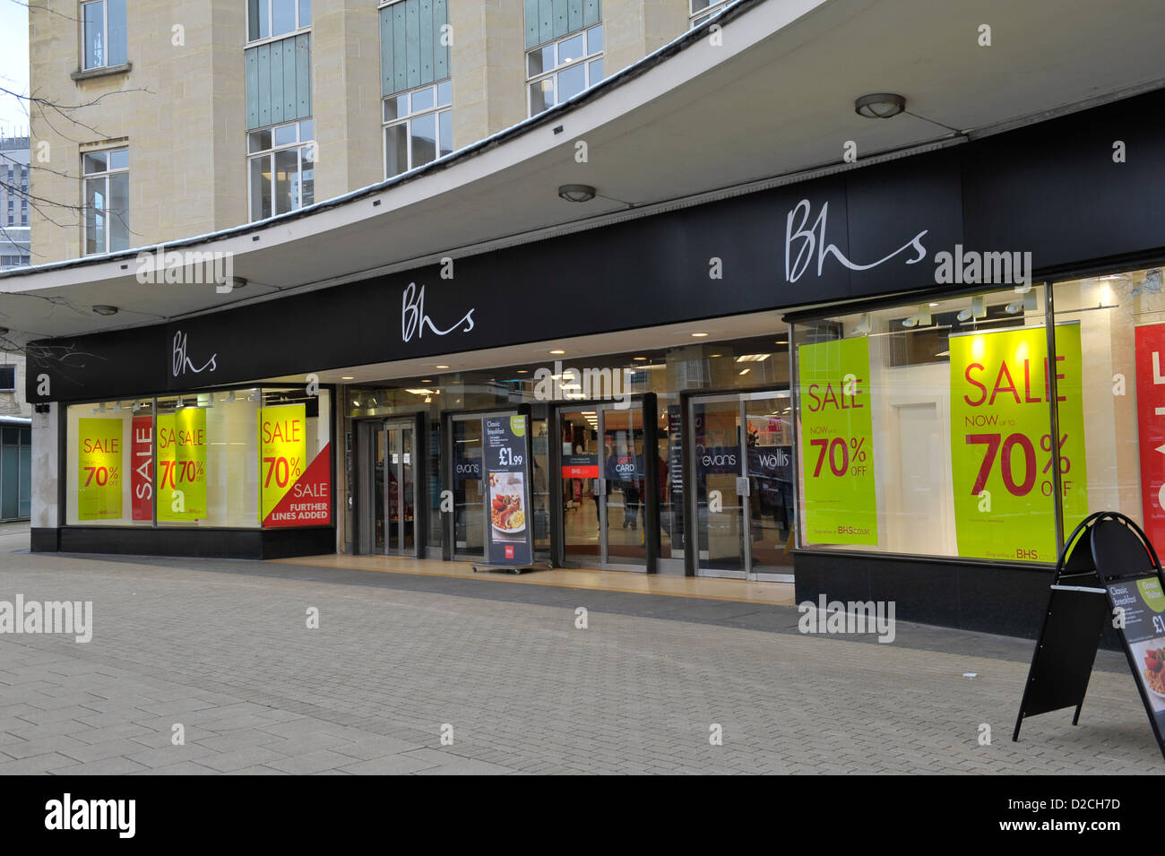 British stores uk hi-res stock photography and images - Alamy