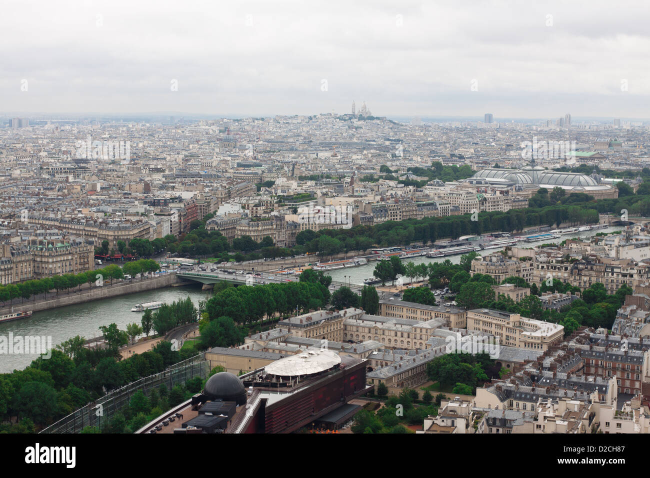Paris horizon hi-res stock photography and images - Alamy