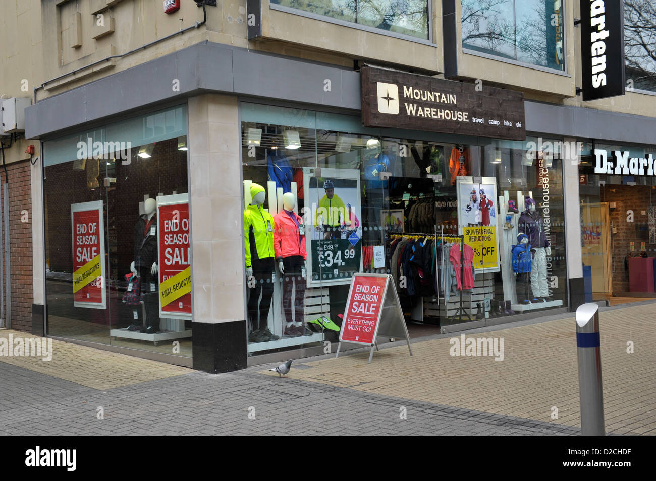 Unit uk warehouse hi-res stock photography and images - Alamy