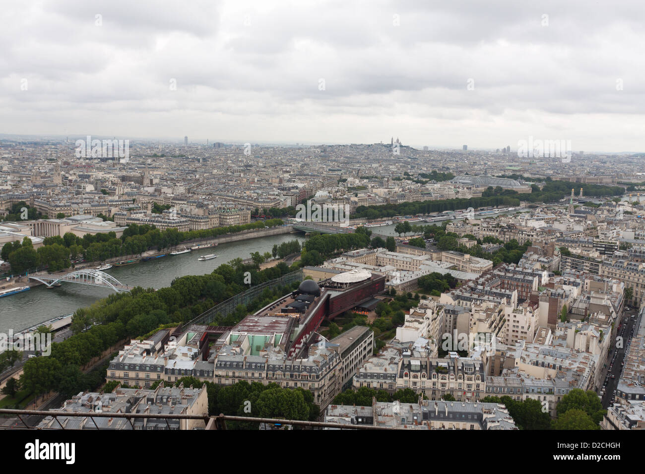 Paris horizon hi-res stock photography and images - Alamy