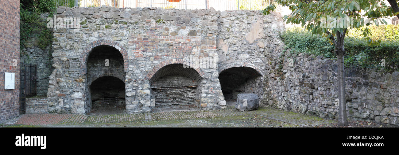 Lincoln Hill lime kilns. Operating from 1760 - 1870 and used to supply ...
