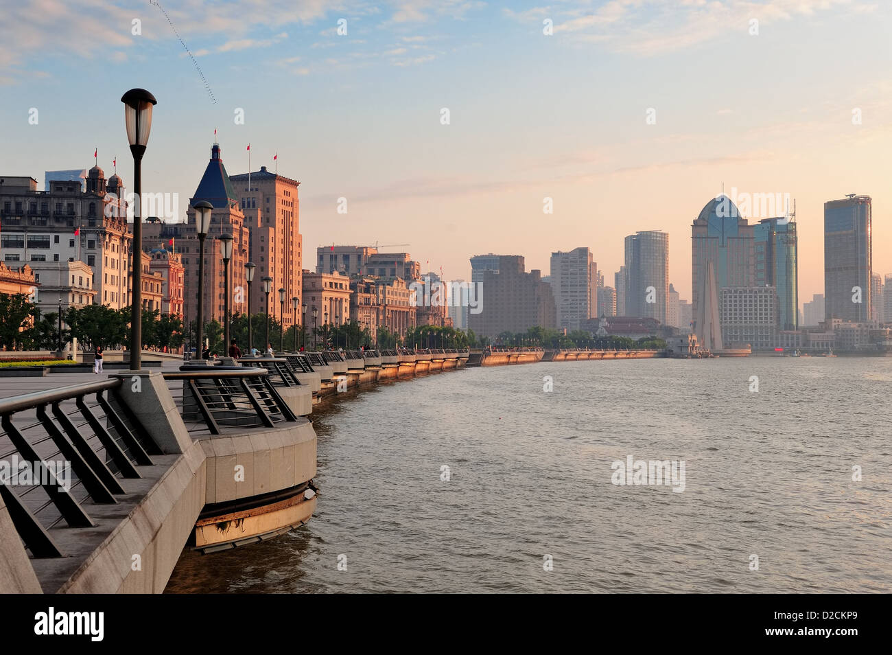 Shanghai Waitan district with historic buildings over river in the ...