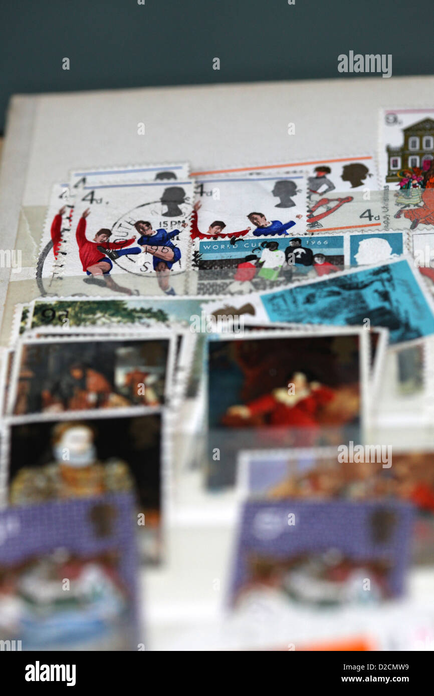 British commemorative postage stamps hi-res stock photography and ...