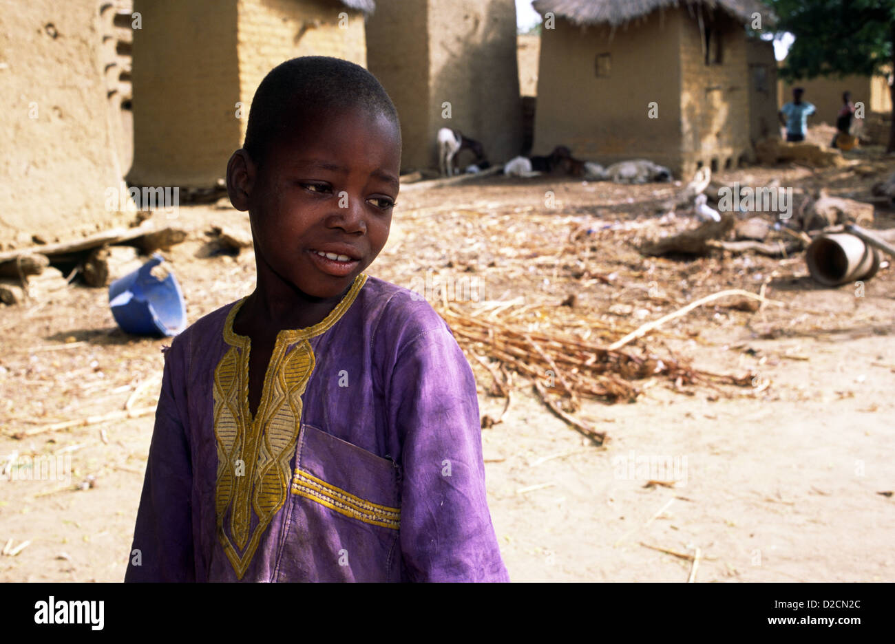 Mali portrait boy local hi-res stock photography and images - Alamy