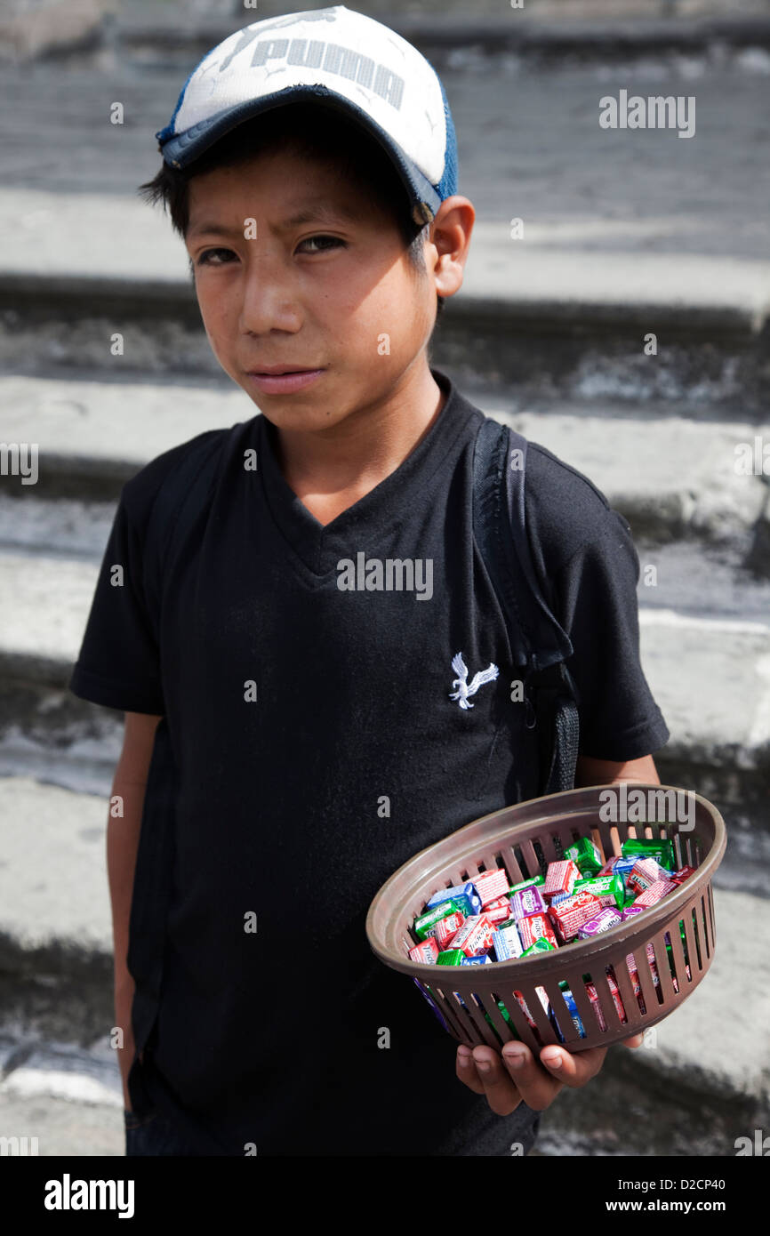 Chewing gum vendor hi-res stock photography and images - Alamy