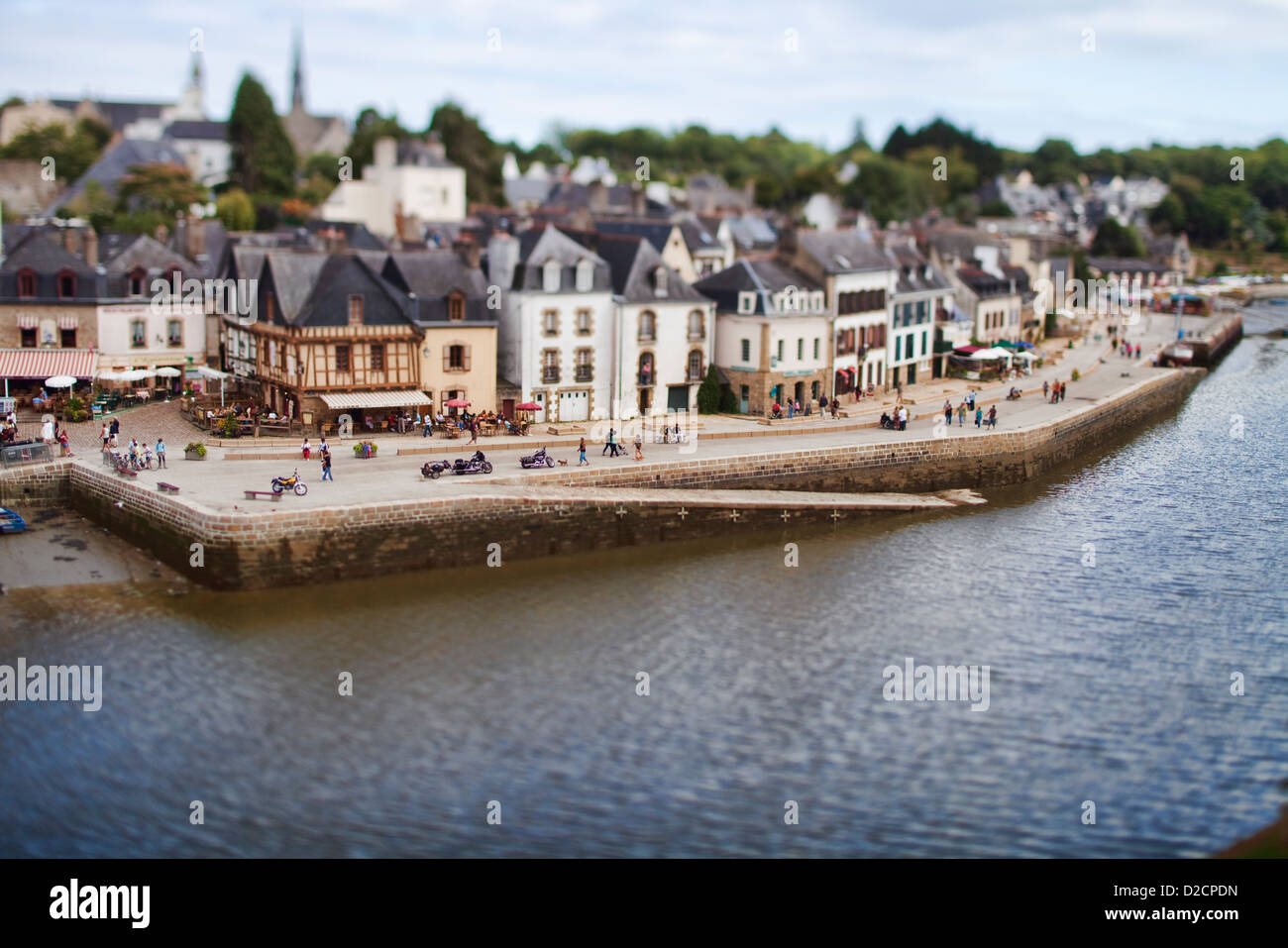 Auray, France, the harbor area on the shores of Loch Stock Photo - Alamy