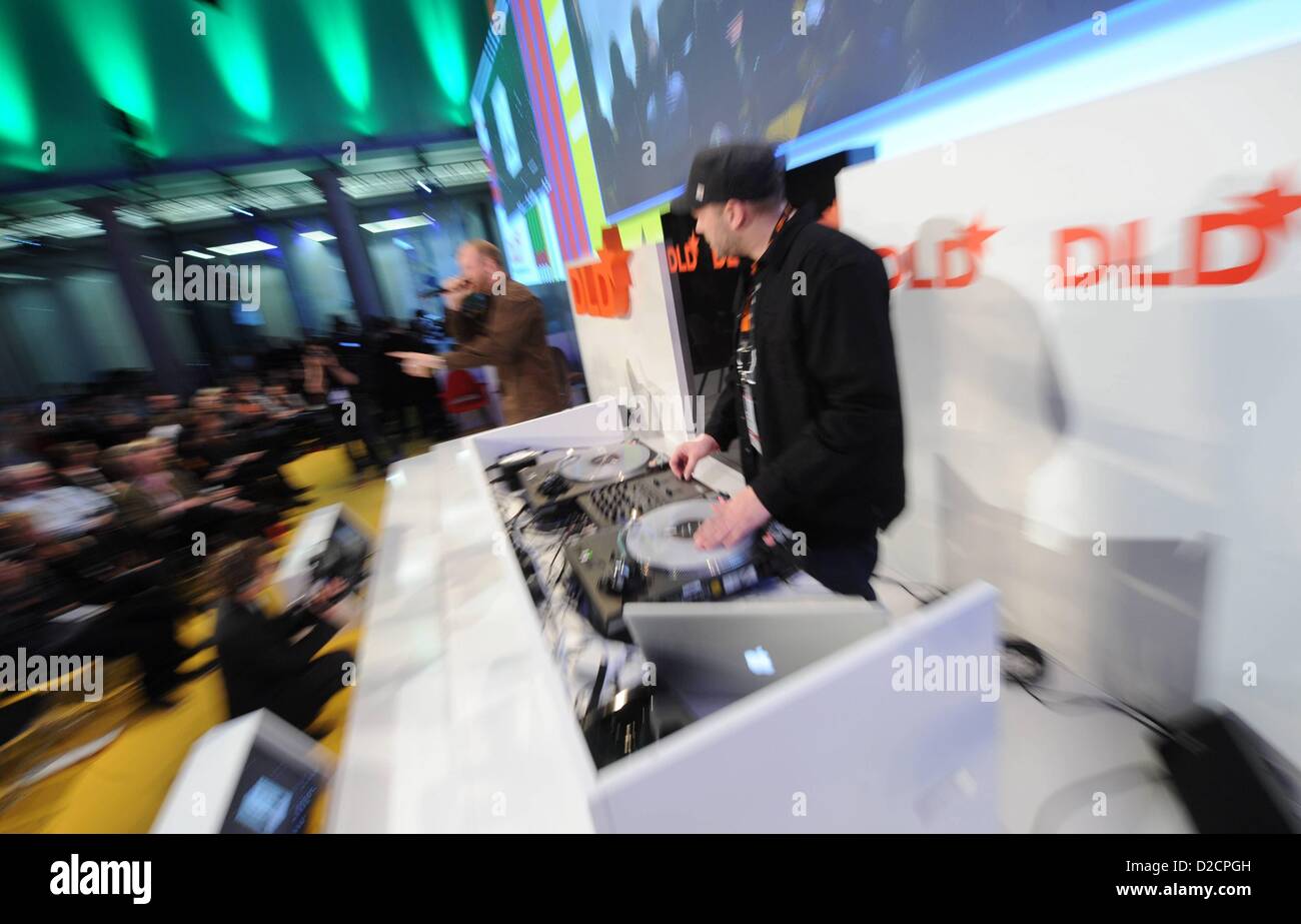 MUNICH/GERMANY - JANUARY 20: The musicians rap artists Jamie Simmonds ...