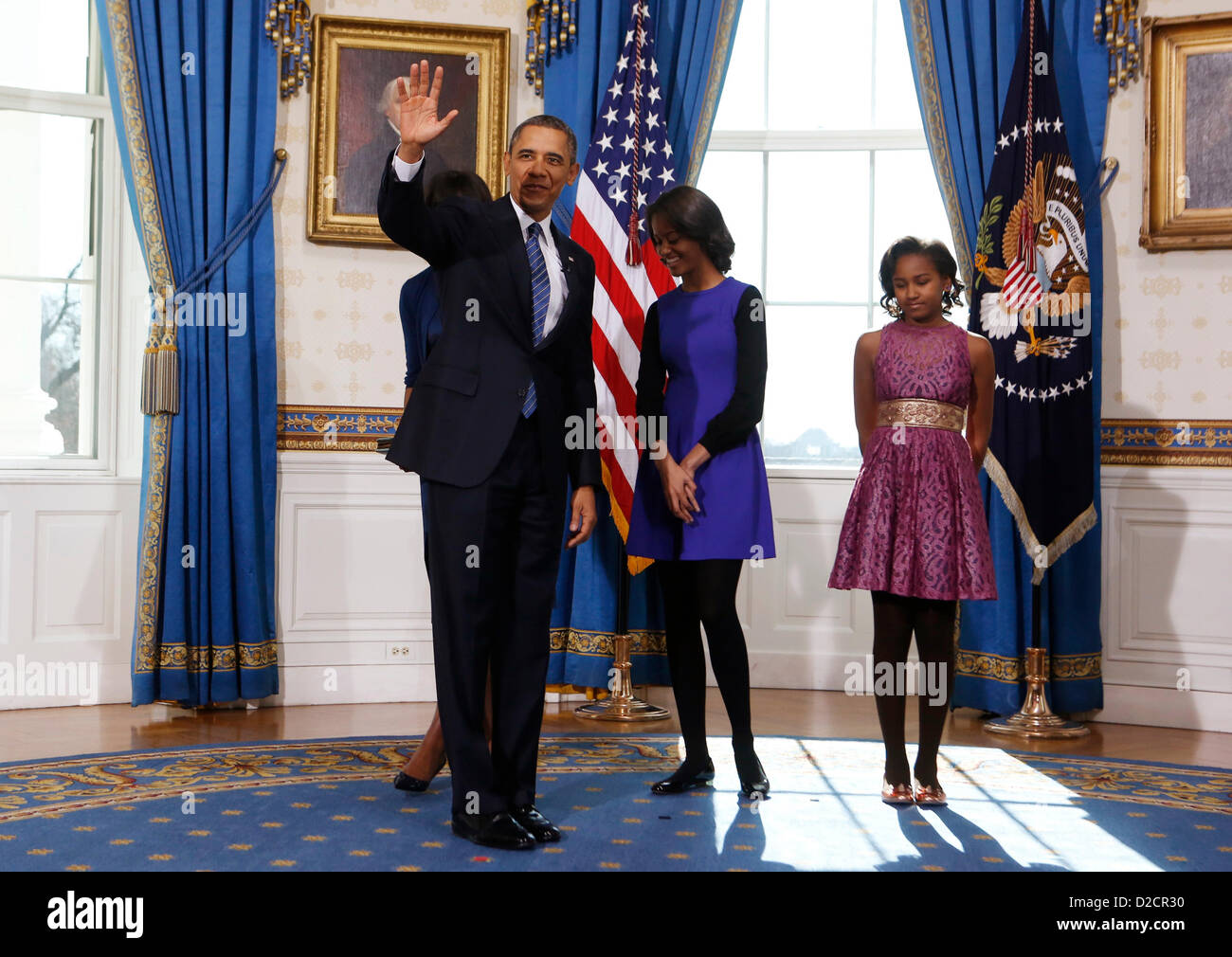 Oath of office obama hi-res stock photography and images - Alamy