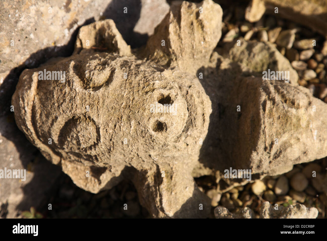 Gargoyle craft hi-res stock photography and images - Alamy