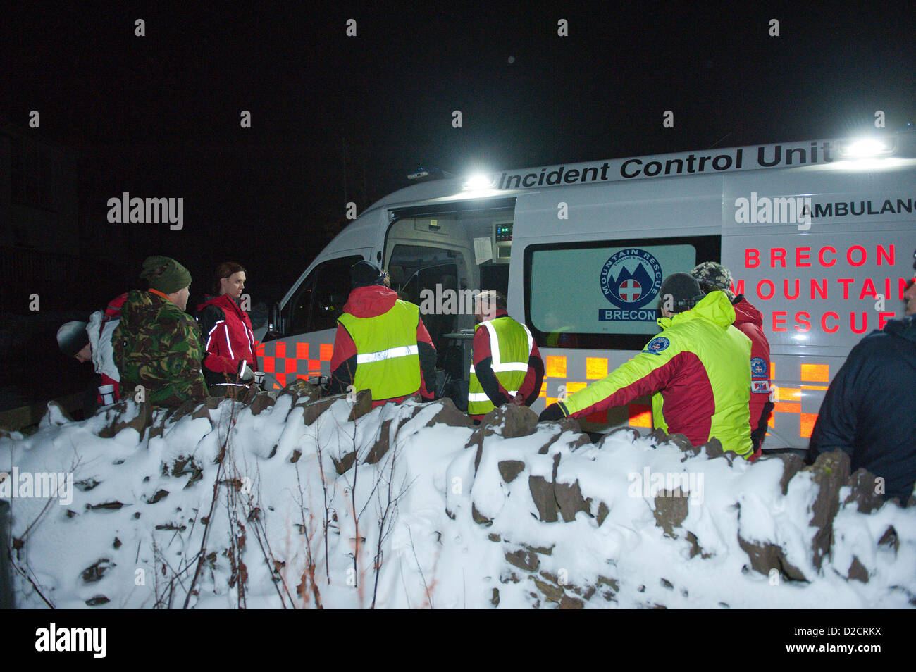 Brecon Beacons, Wales,UK. 20th January 2013. Mountain Rescue teams ...