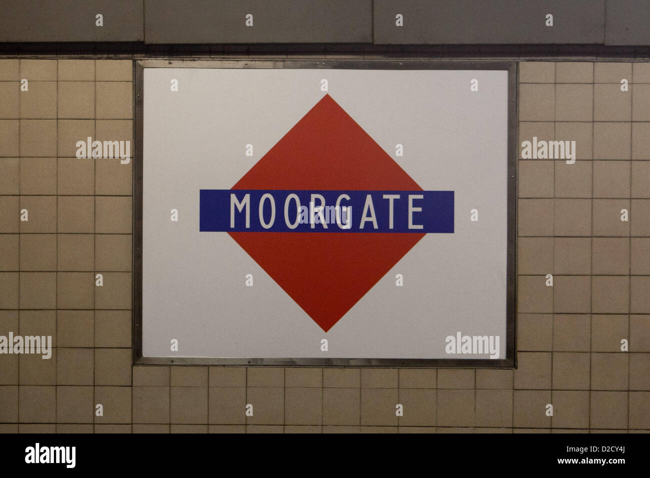 Moorgate underground station hi-res stock photography and images - Alamy