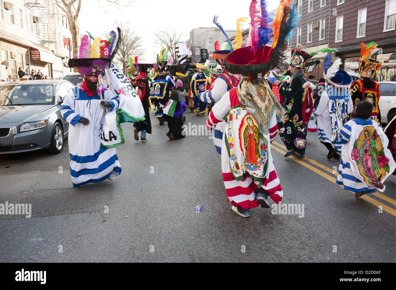 Group of people kings day celebration hi-res stock photography and ...