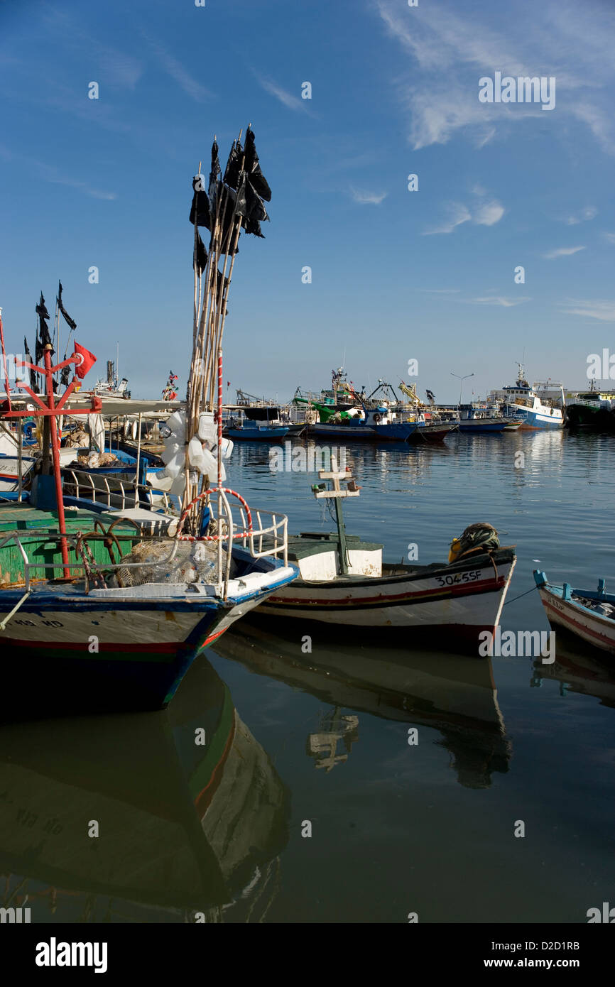 The port of the old town in Sousse, Tunisia Stock Photo - Alamy