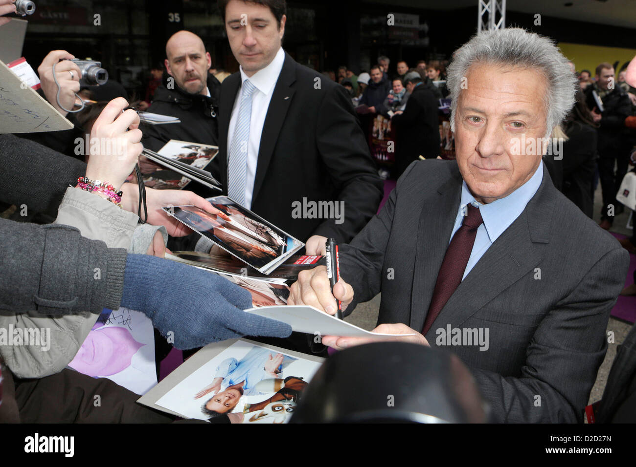 Actor Dustin Hoffmann attends to the premiere of 'Quartett' at the ...