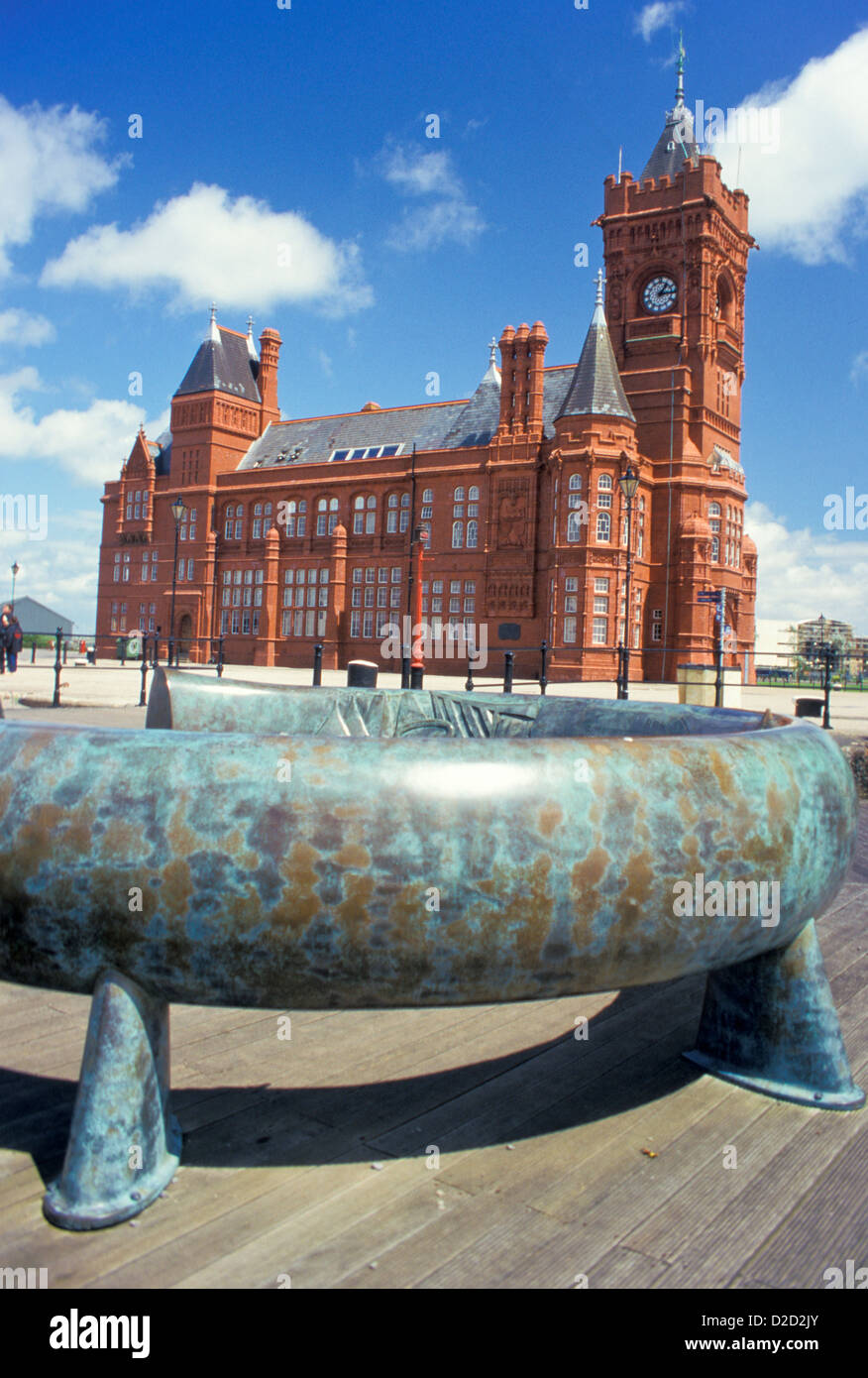 Cardiff black and white hi-res stock photography and images - Alamy